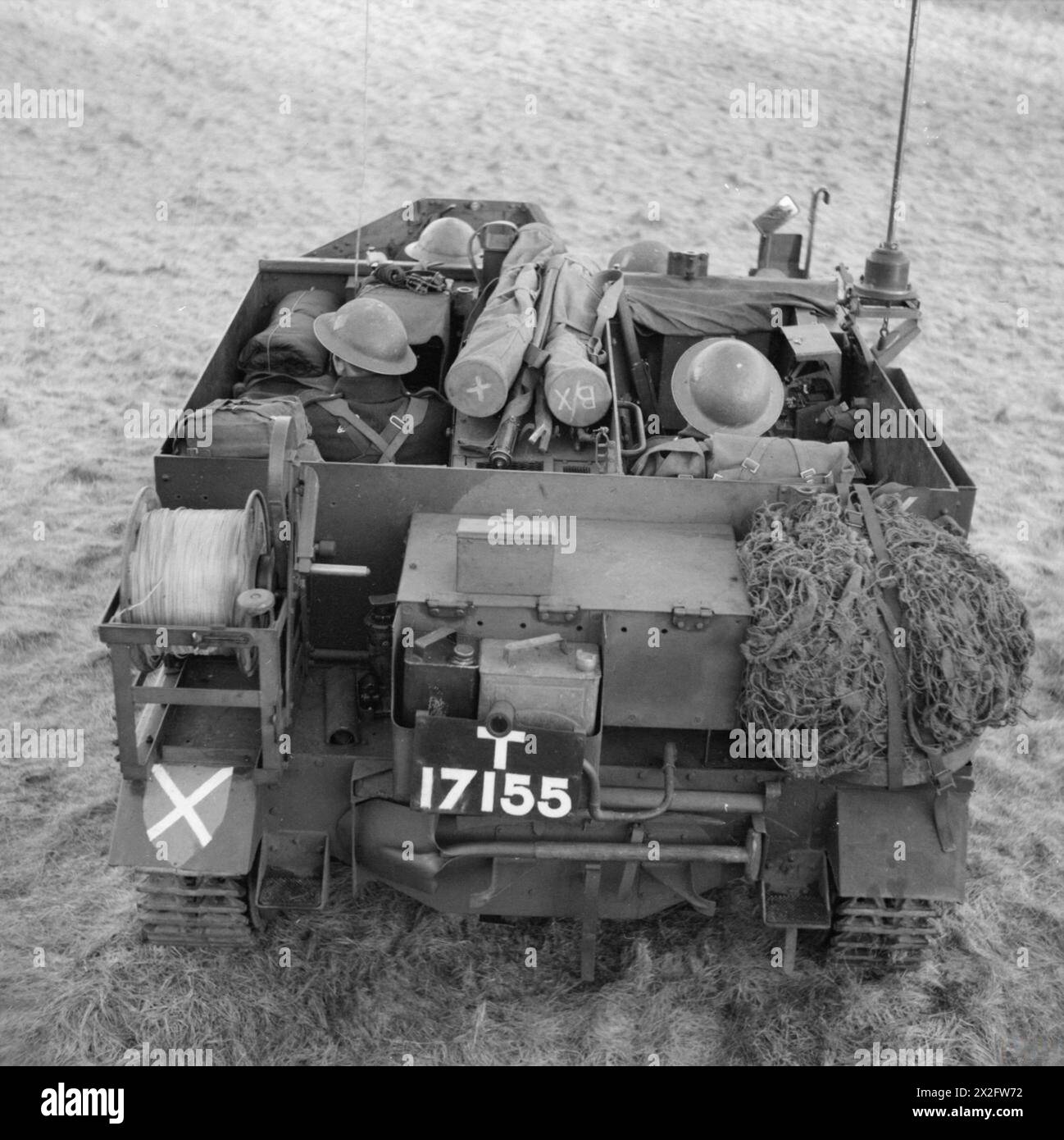 THE BRITISH ARMY IN THE UNITED KINGDOM 1939-45 - Universal carrier Mk I ...