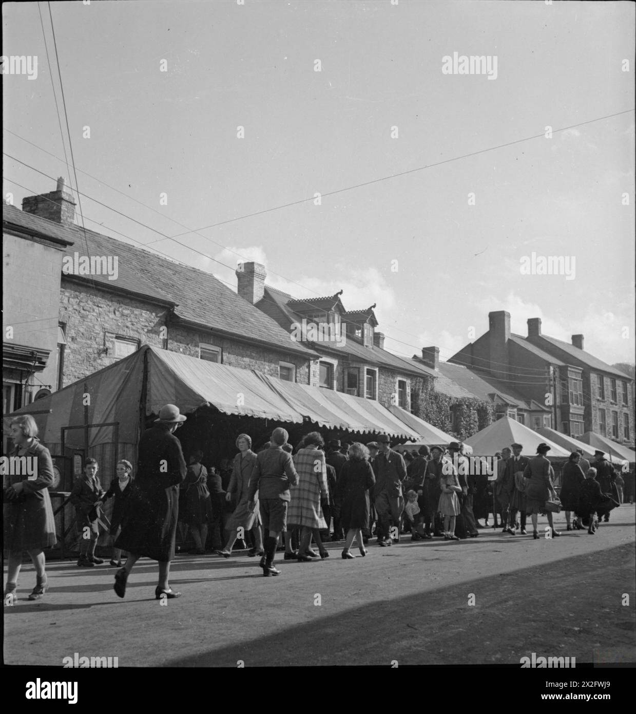 Bampton devon village hi-res stock photography and images - Alamy