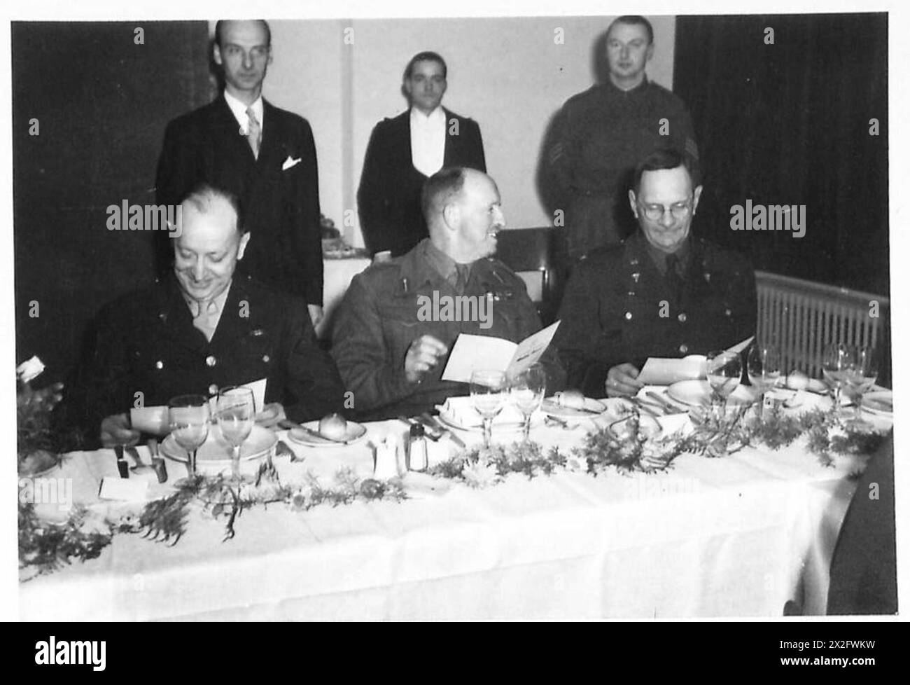 ANGLO-AMERICAN MEDICAL DINNER IN BRUSSELS - L-R: Col. Middleton, W.S ...