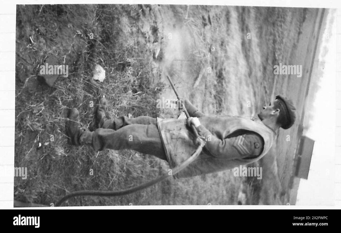 MINE CLEARING (MEIJEL) - Unoovering a Shoe mine by compressed air ...