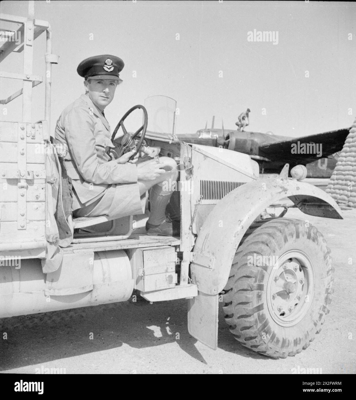 Raf middle east 1942 hi-res stock photography and images - Alamy