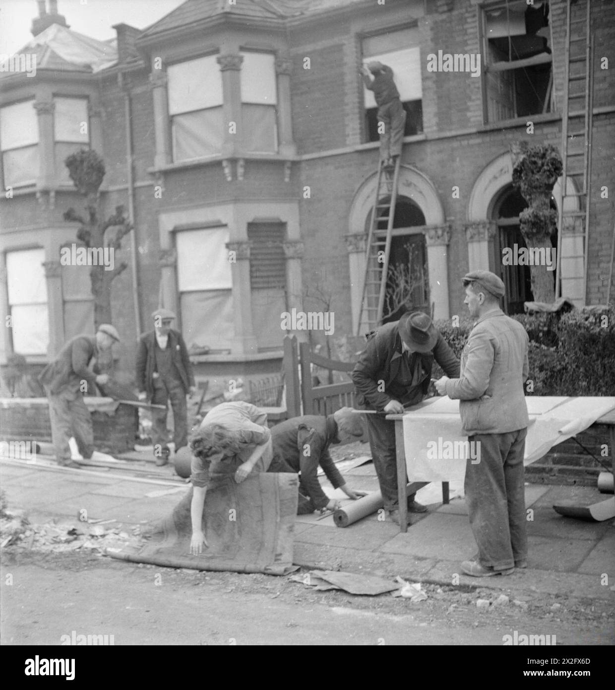 POST WAR PLANNING AND RECONSTRUCTION IN BRITAIN: REPAIRING BOMB DAMAGED ...
