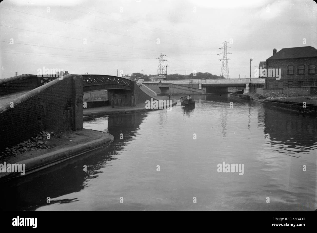 Walsall canal junction hi-res stock photography and images - Alamy
