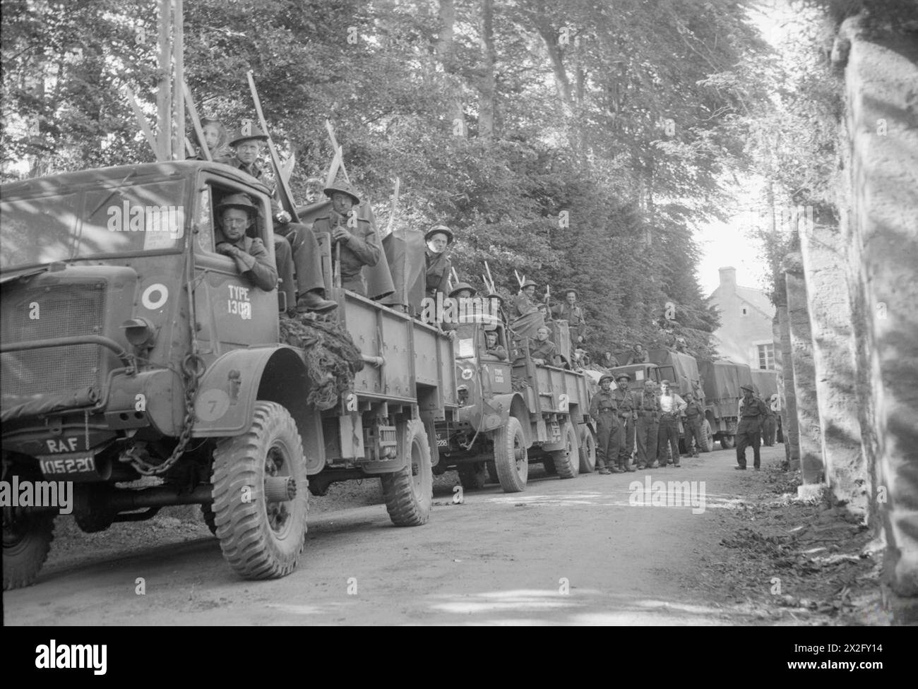 Raf vehicle hi-res stock photography and images - Alamy
