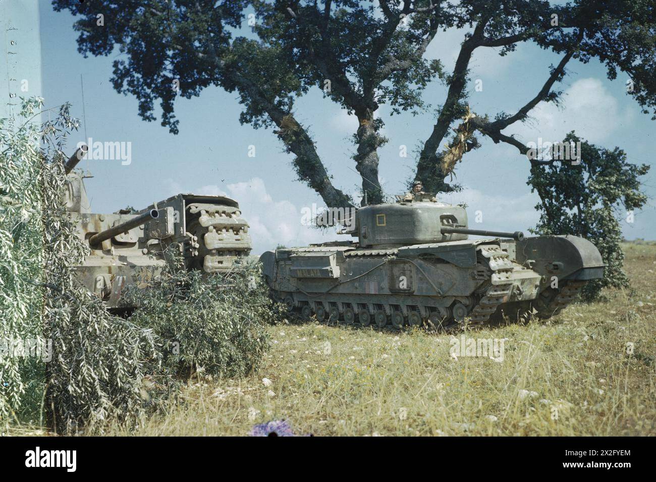 CHURCHILL TANKS IN ITALY, JULY 1944 - Churchill tanks of 'B' Squadron ...
