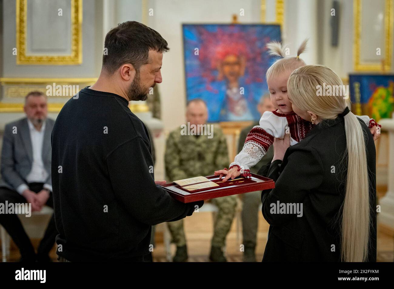 Volodymyr zelensky wife family hi-res stock photography and images - Alamy