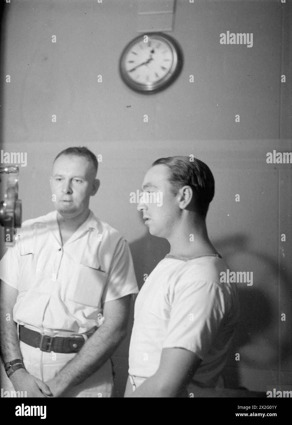 THE NAVY SENDS MESSAGES HOME. 10 MARCH 1944, COLOMBO, CEYLON. NAVAL ...