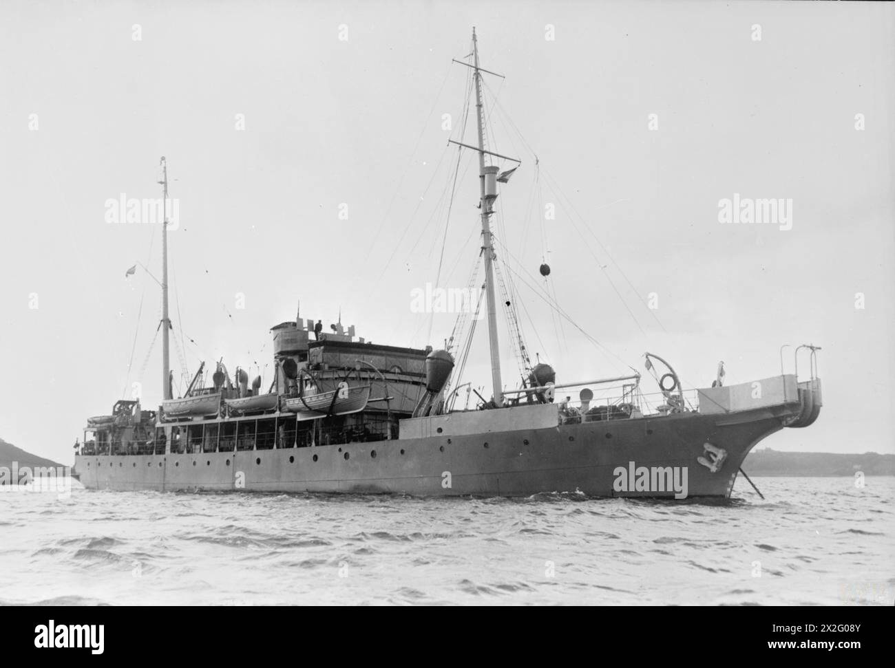 Hms alert hi-res stock photography and images - Alamy