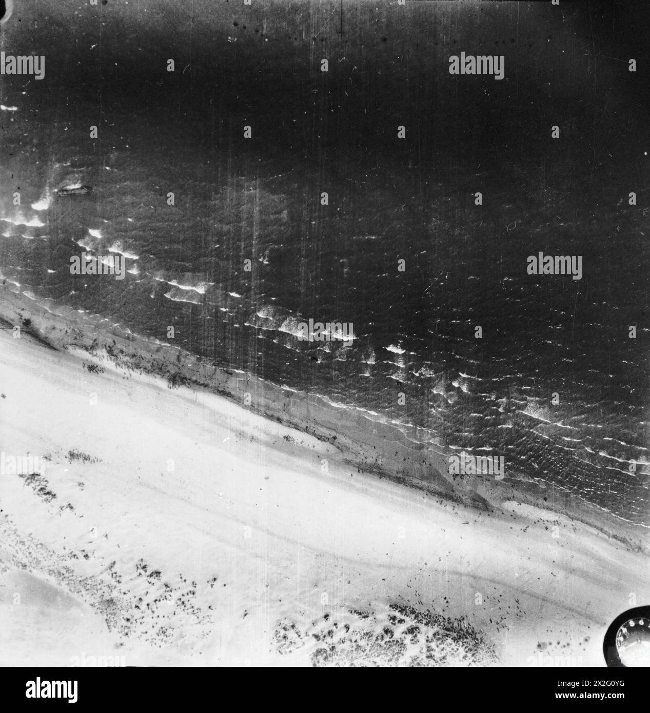 Dunkirk 1940 beach hi-res stock photography and images - Alamy