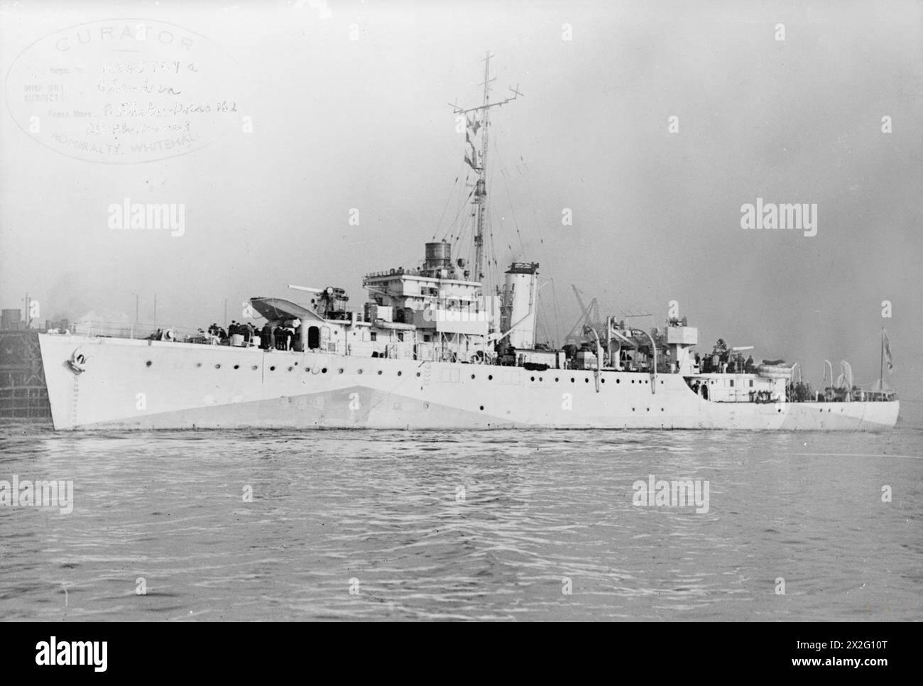 THE BRITISH SLOOP HMS ABERDEEN. FEBRUARY 1943, SOUTH SHIELDS. - The 900 ...