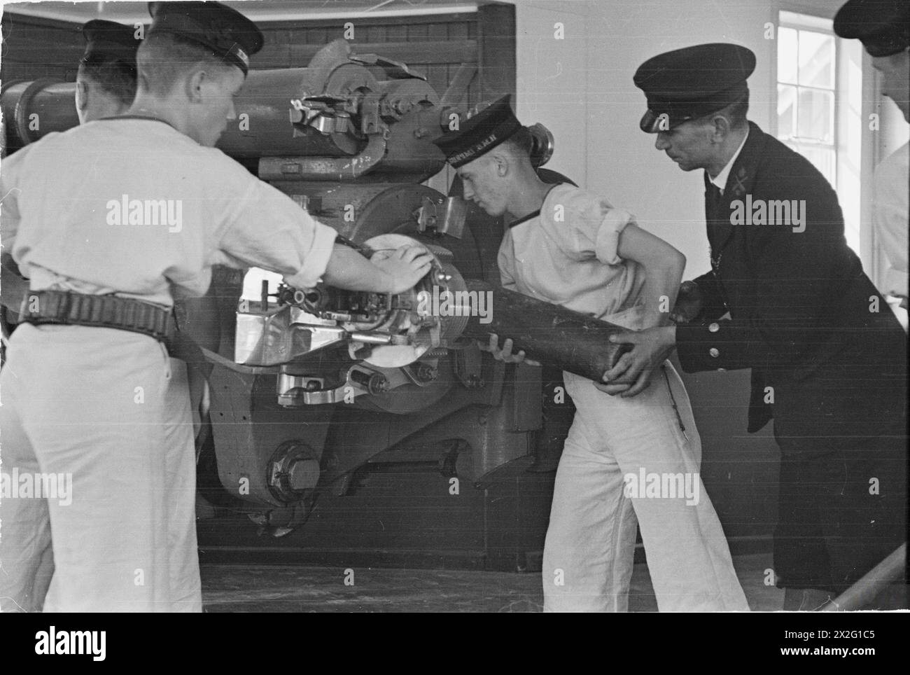 A DAY IN THE LIFE OF A "BOY", WILLIAM LAWRENCE, A 17 YEAR OLD LAD ON ...