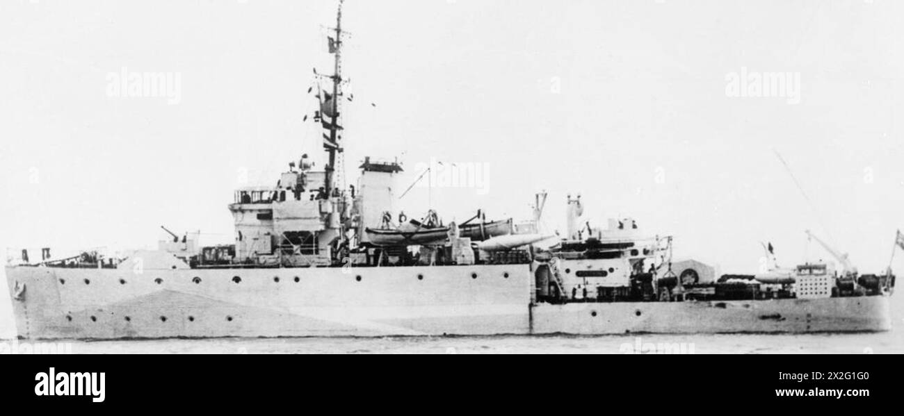 Minesweeper hms hi-res stock photography and images - Alamy