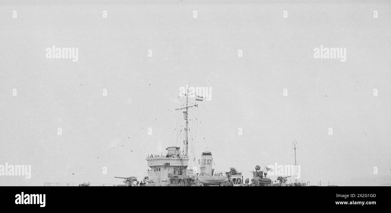 HMS FOWEY, BRITISH SHOREHAM CLASS SLOOP. 7 MAY 1942, LIVERPOOL ...