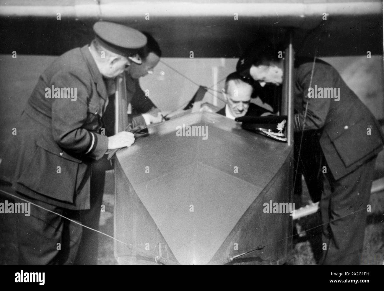Vice Admiral Sir D W Boyd opens the 187th Squadron ATC Elementary ...