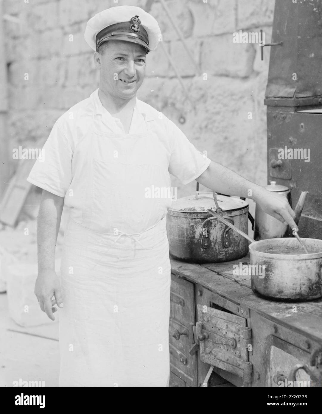 Hms st angelo hi-res stock photography and images - Alamy