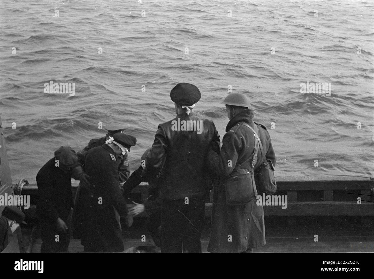 LOFOTEN OPERATIONS. DECEMBER 1941, ON BOARD ONE OF HM WARSHIPS TAKING ...