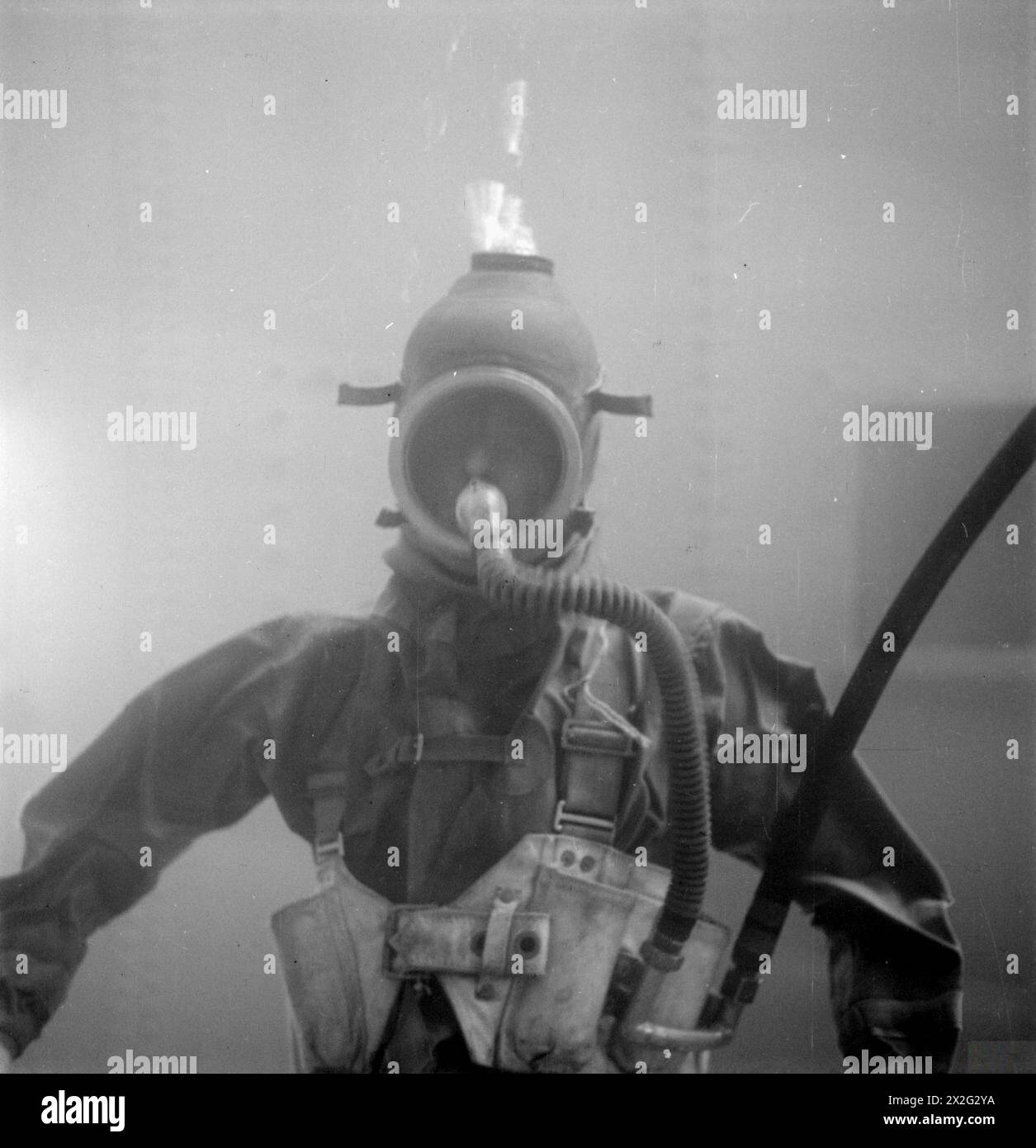 BRITISH UNDERWATER SECRETS. JUNE 1945, ADMIRALTY EXPERIMENTAL DIVING ...