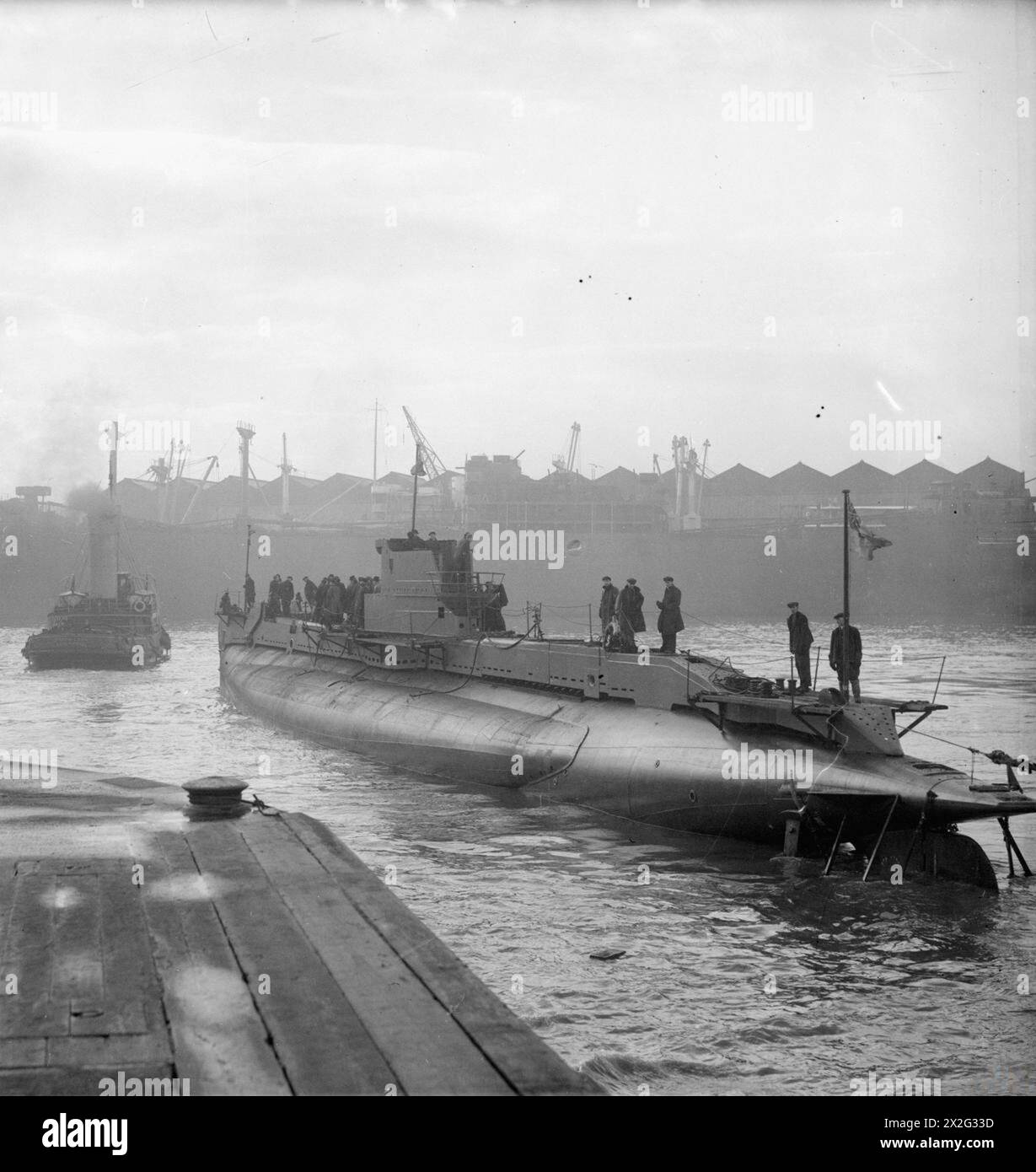 FOREMAN LAUNCHES BRITISH SUBMARINE. 18 DECEMBER 1944, MSSRS CAMMEL ...