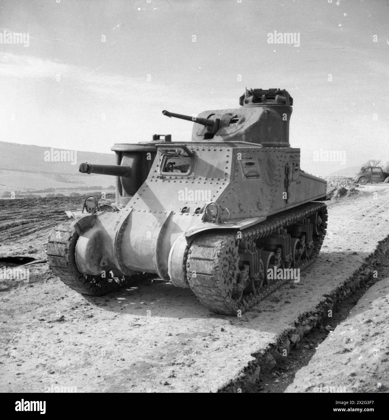 M3 lee tank hi-res stock photography and images - Alamy