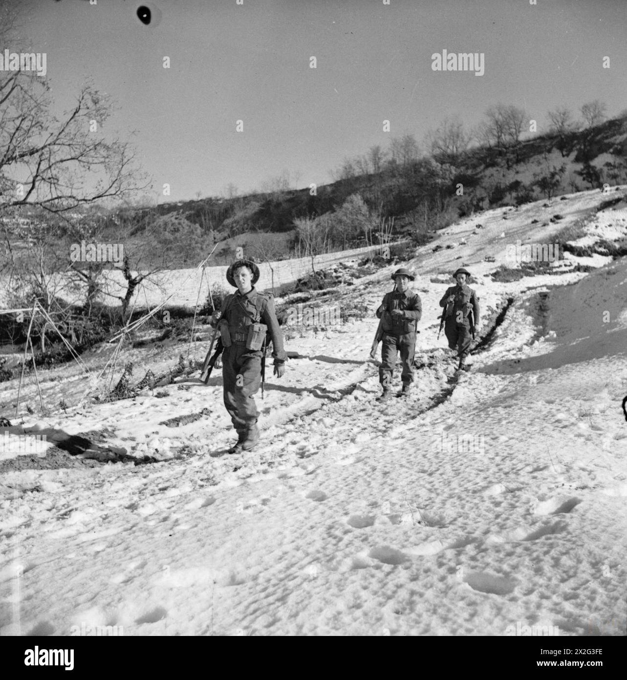 THE BRITISH ARMY IN ITALY 1943 - Men of the 1st Battalion Green Howards ...