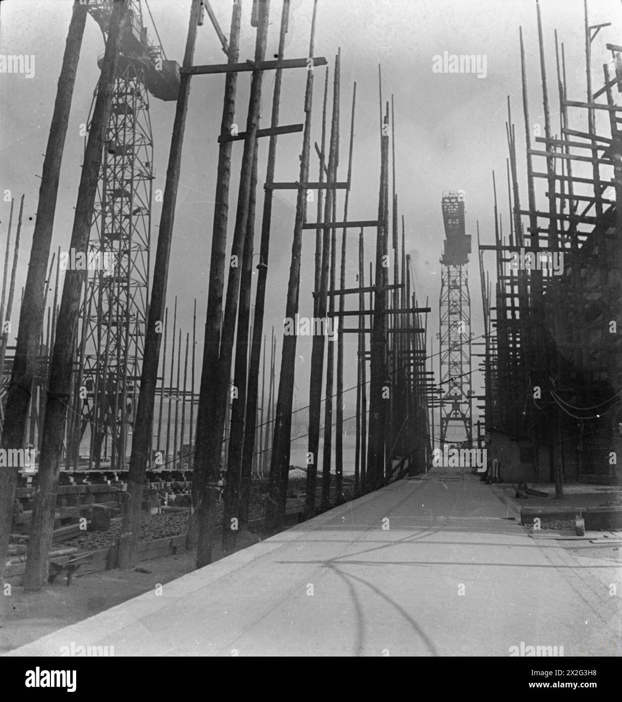 Cecil Beaton photographed the Tyne shipyards in 1943, showing the large ...