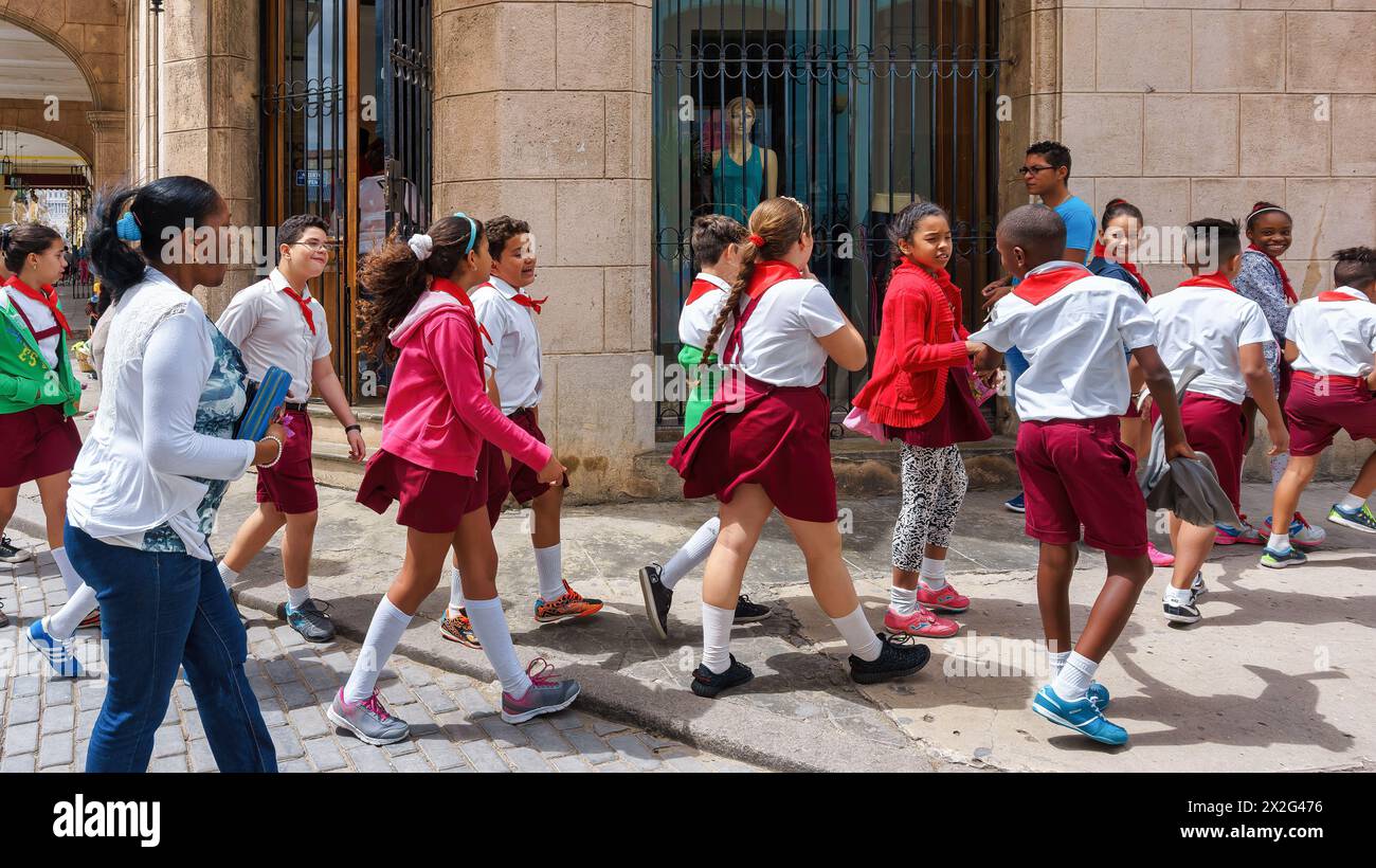 group of cuban children going to school in uniform Stock Photo - Alamy