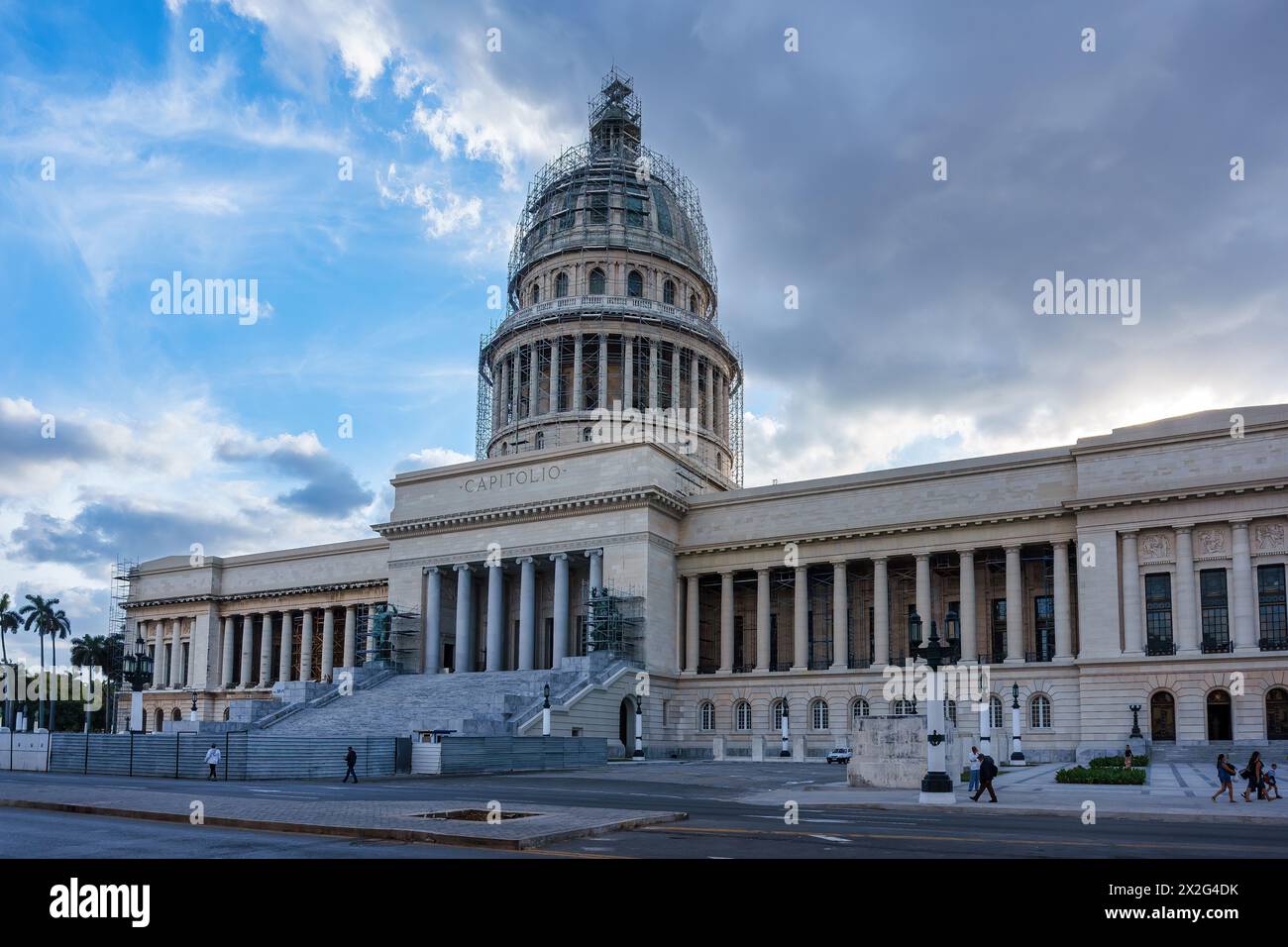 el capitolio building in revitalization, reconstructon or repairs Stock ...