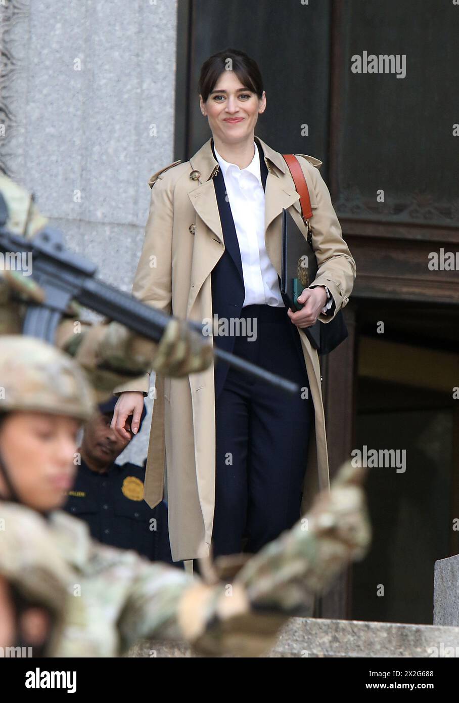 Lizzy Caplan filming on location for Netflix's series Zero Day at New ...