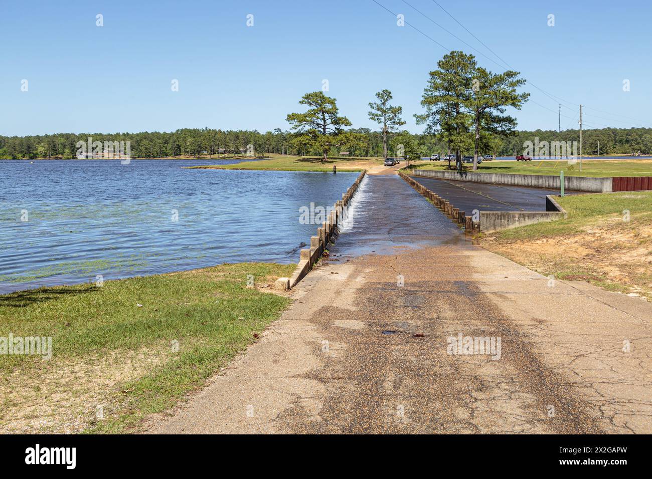 Spillway across Geiger Lake Road at Paul B. Johnson State Park near ...