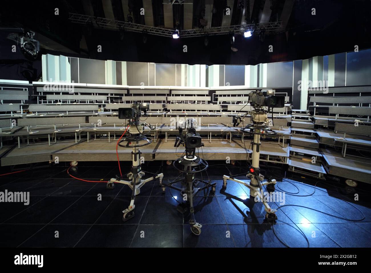 Cinema seats television hi-res stock photography and images - Alamy