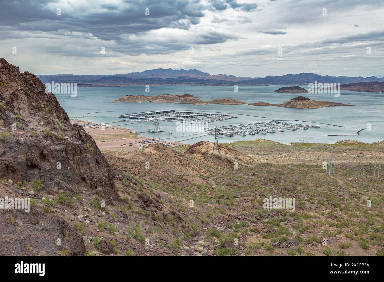 Lake Mead Marina in Lake Mead along the Colorado River in the desert ...