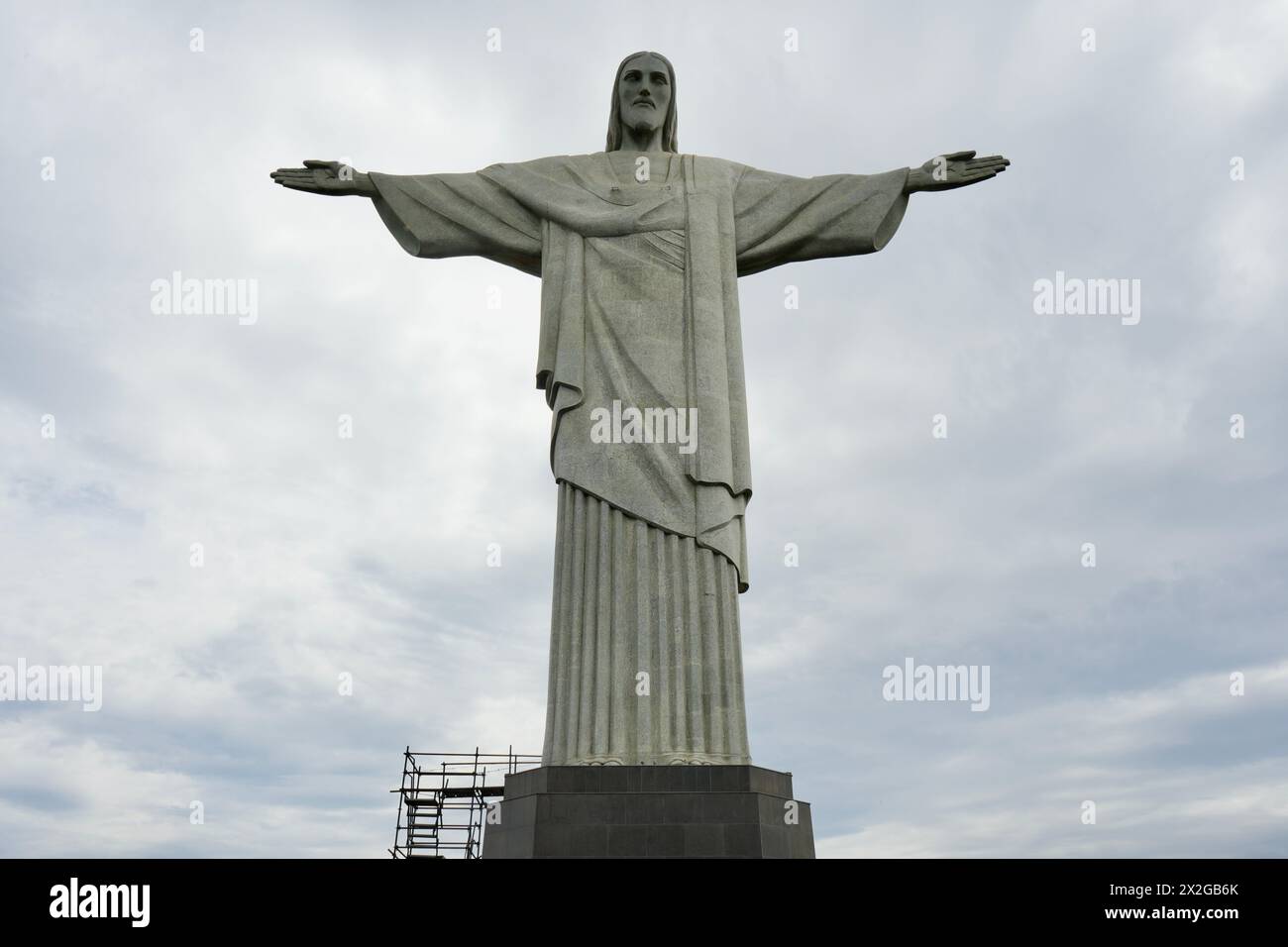Statue of christ the redeemer hi-res stock photography and images - Alamy