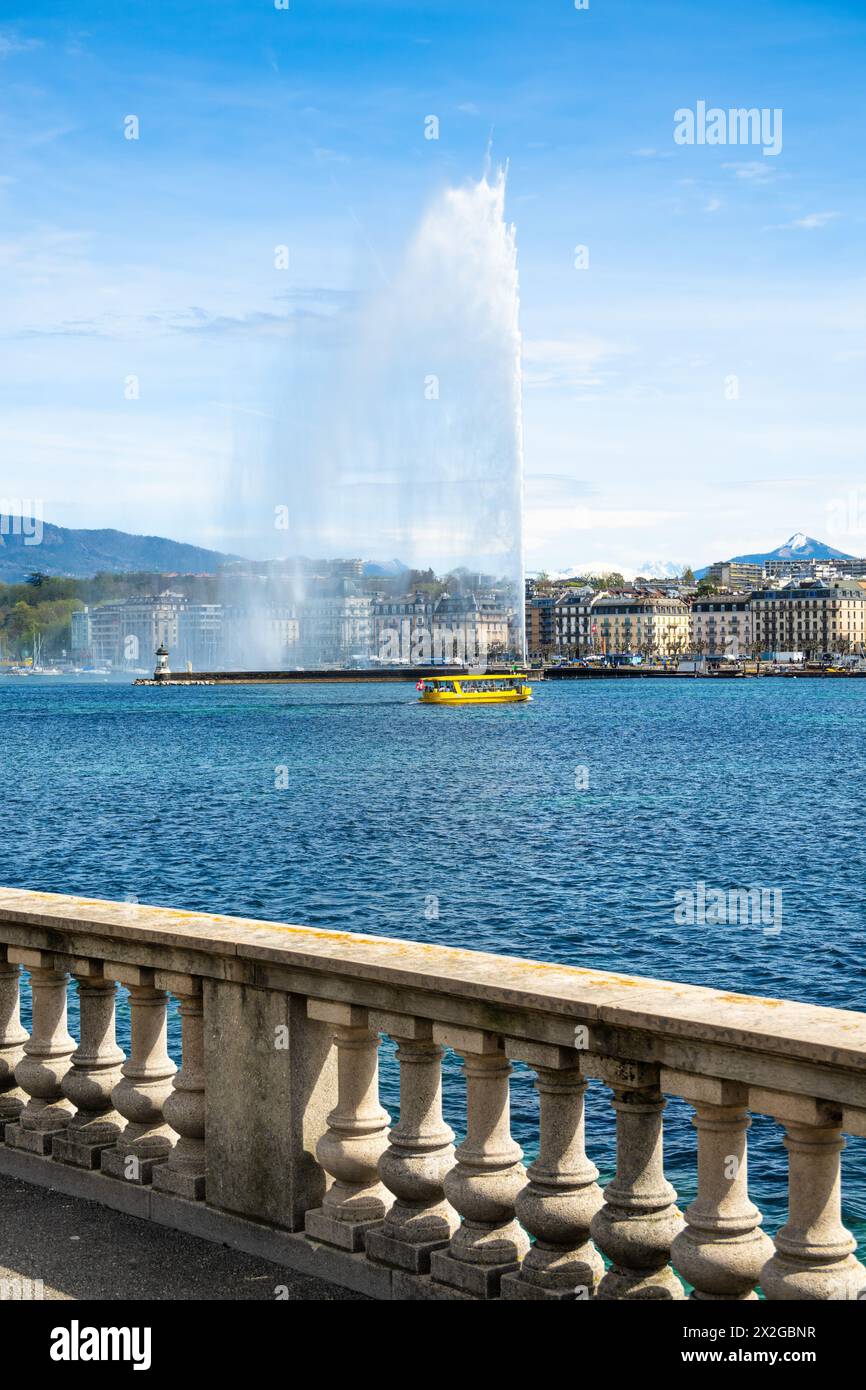 Water jet of Geneva, Switzerland, is a large fountain and one of the ...