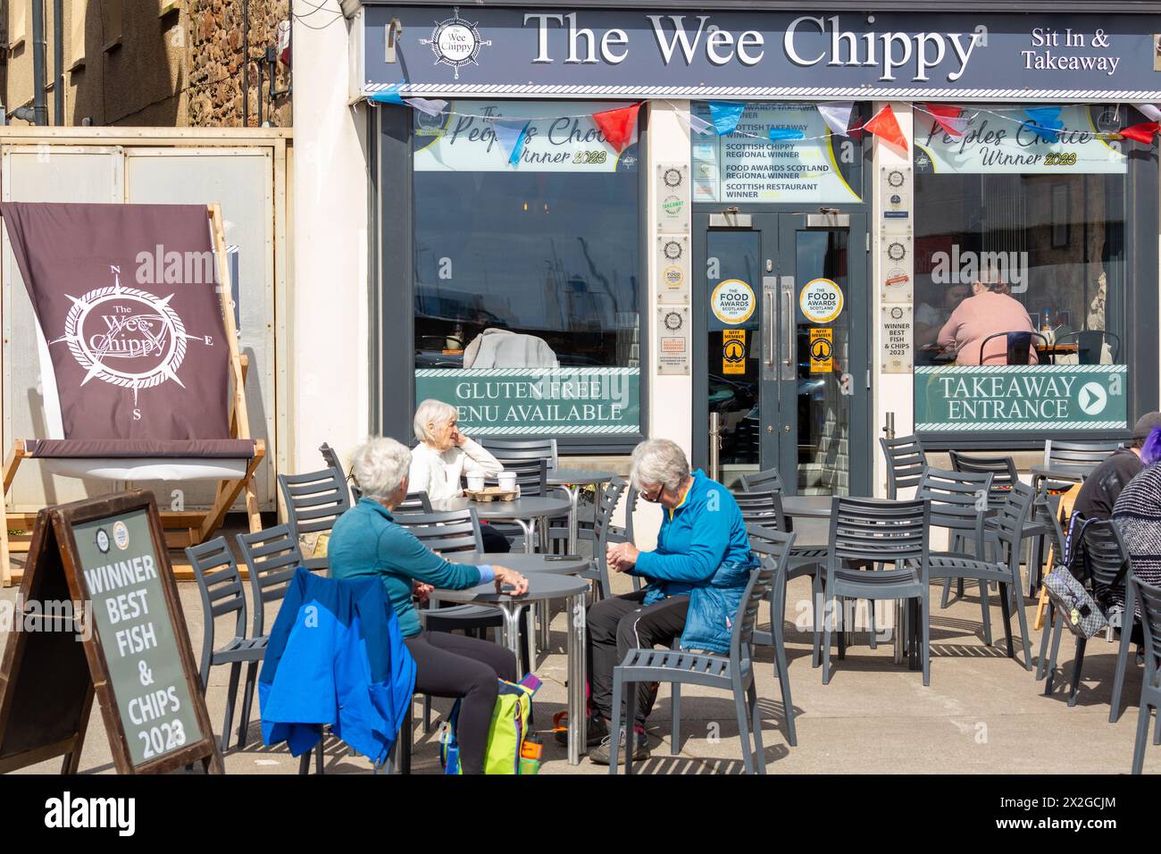 The Wee Chippy Winner of best Fish & Chips Stock Photo - Alamy