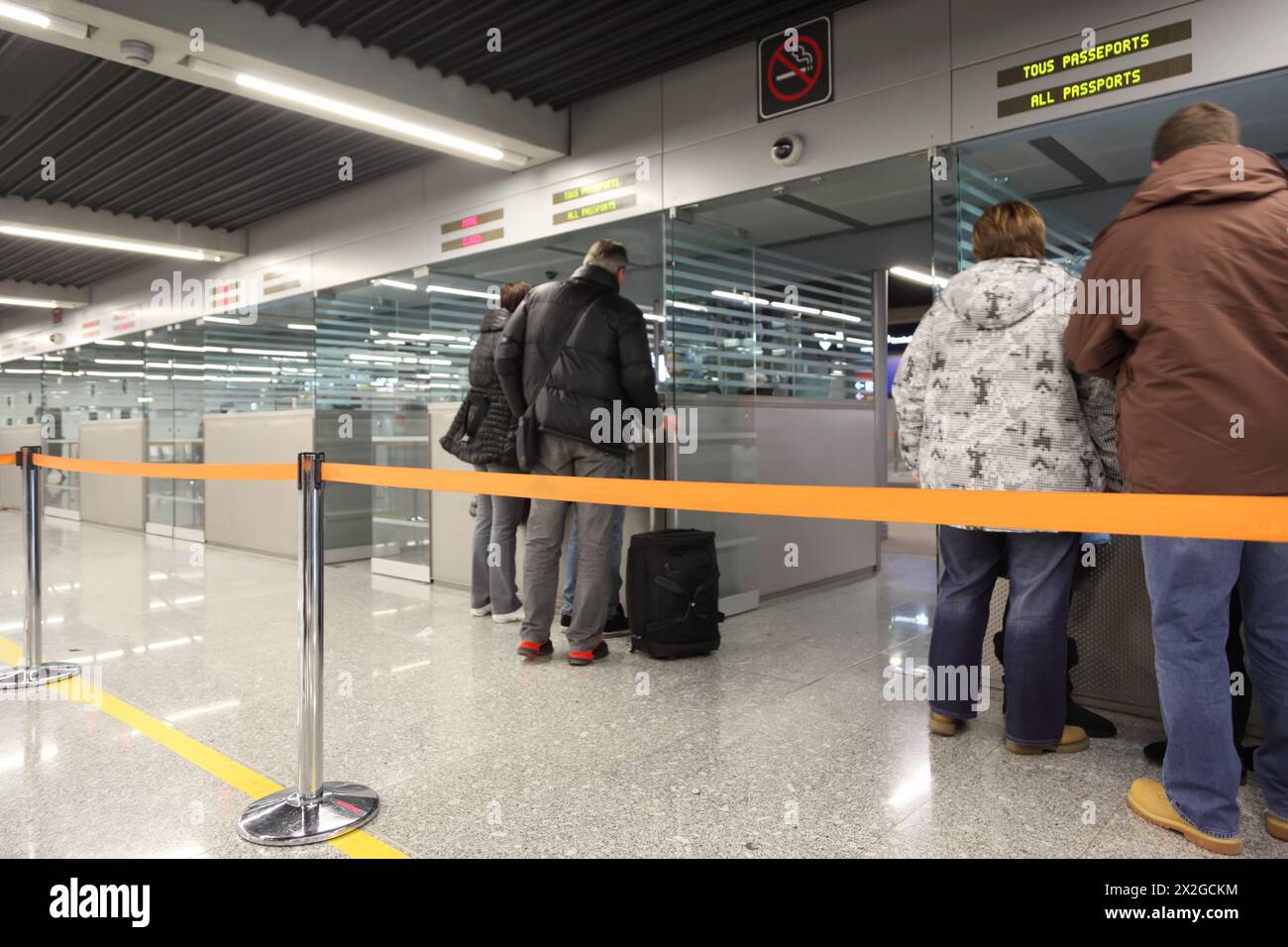 Passport control at the airpot Stock Photo - Alamy