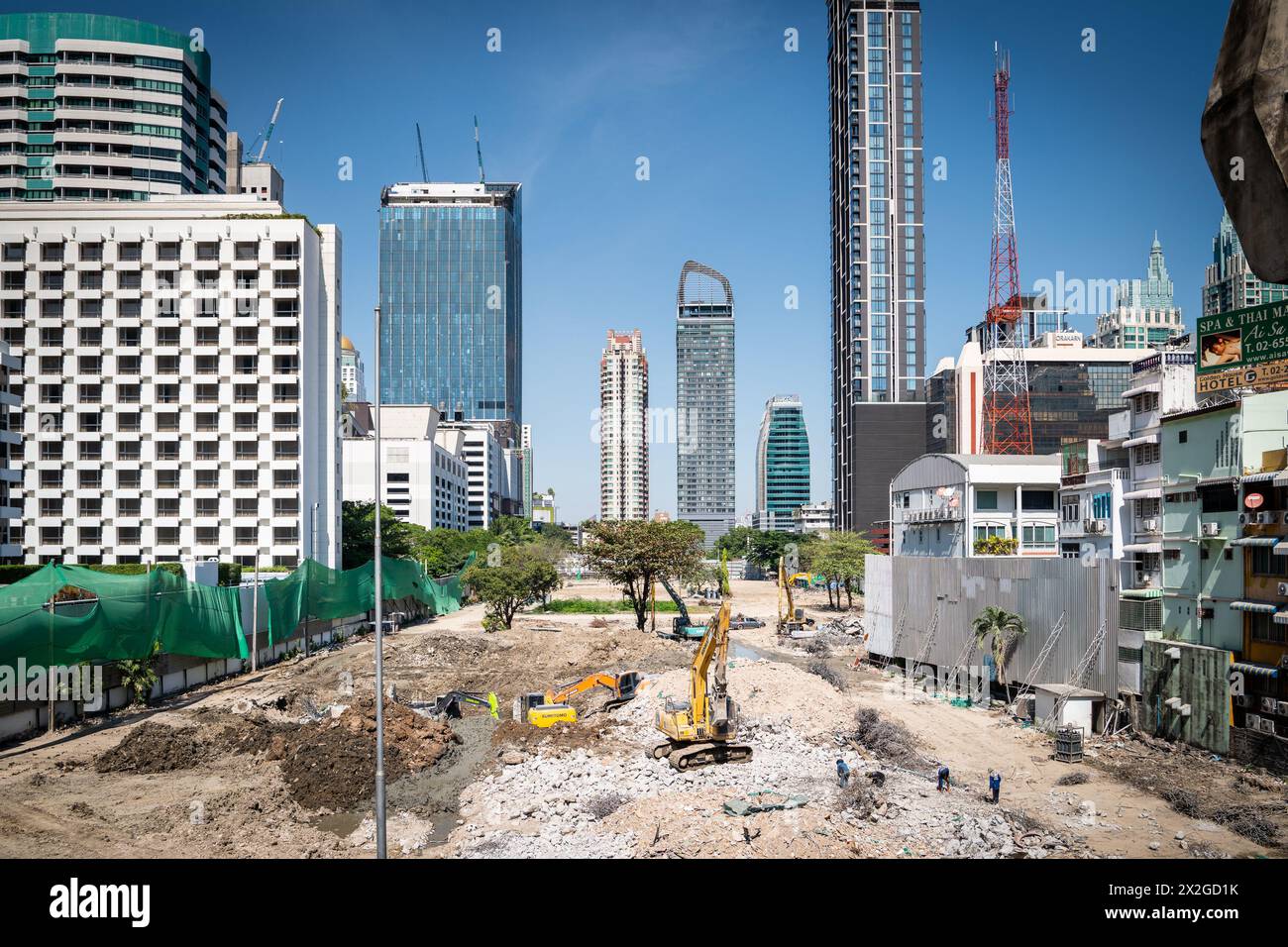 Looking at an area of development north of Sukhumvit Rd. Shot taken ...