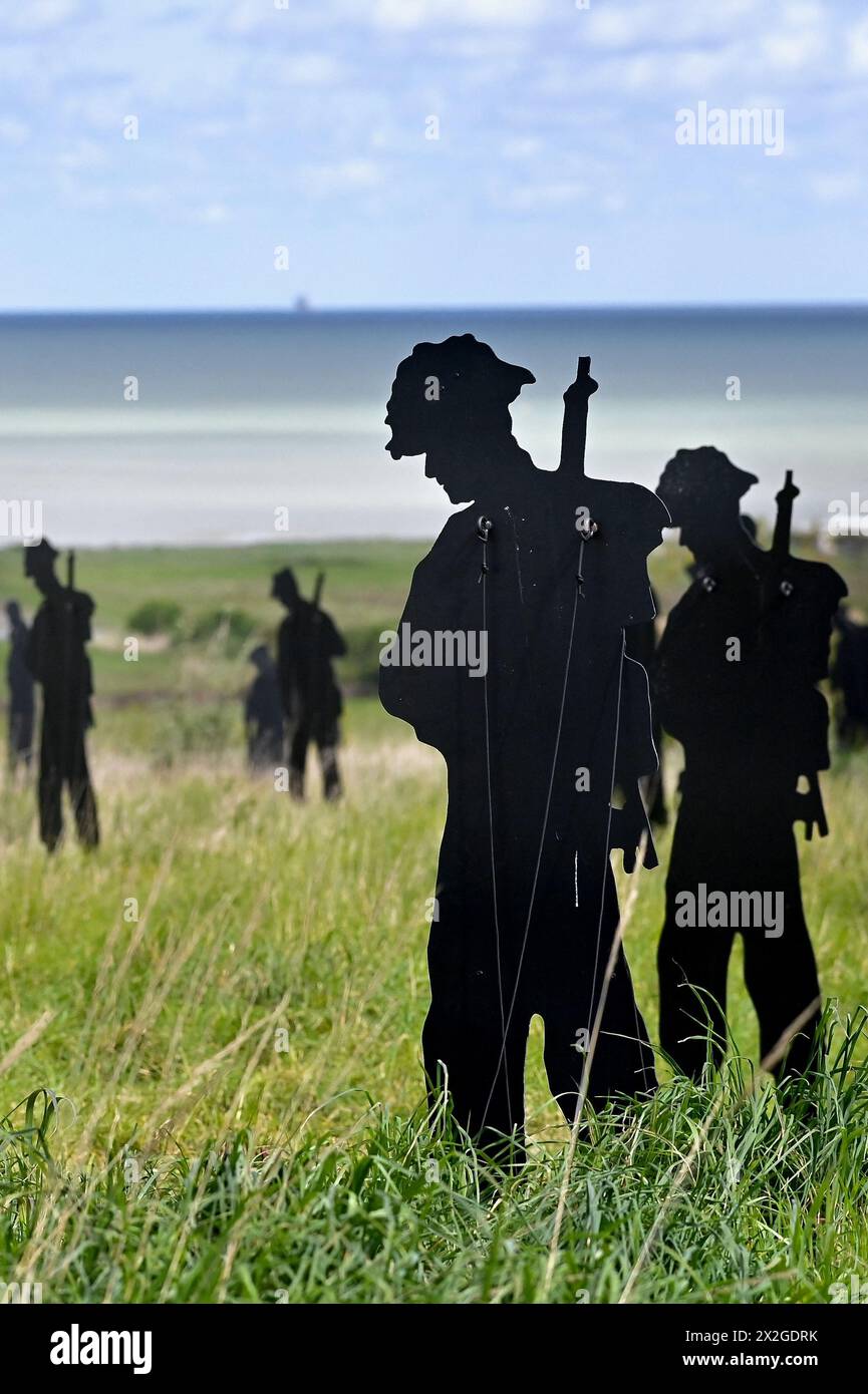 Ver Sur Mer, France. 22nd Apr, 2024. Landing in Normandy 1 475 statues ...
