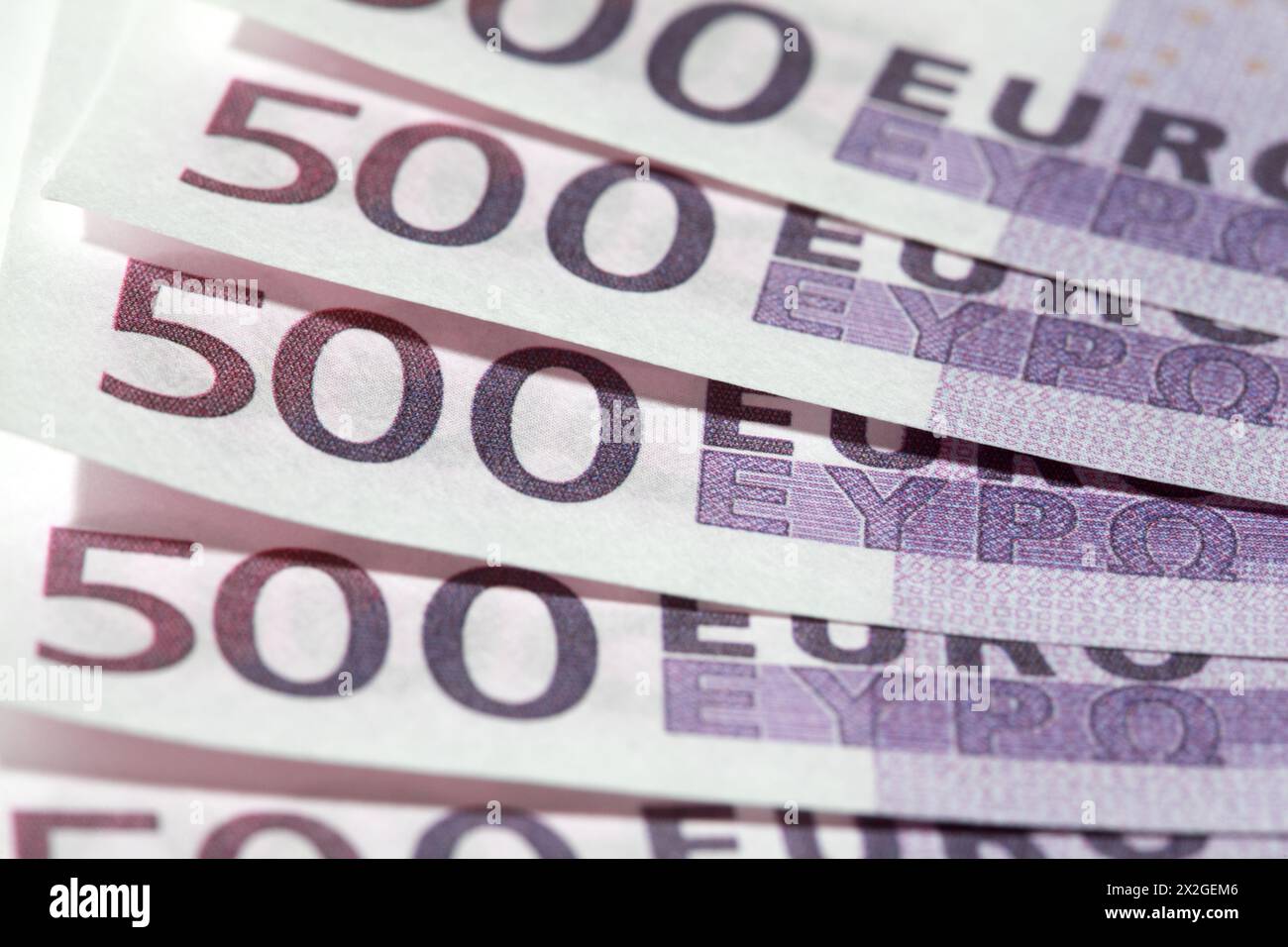 Row of bank notes hi-res stock photography and images - Alamy