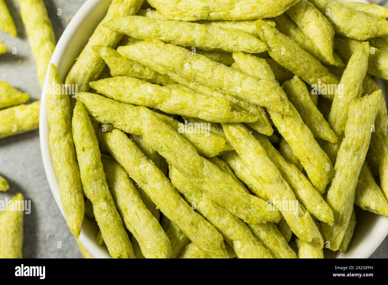 Snap pea chips hi-res stock photography and images - Alamy