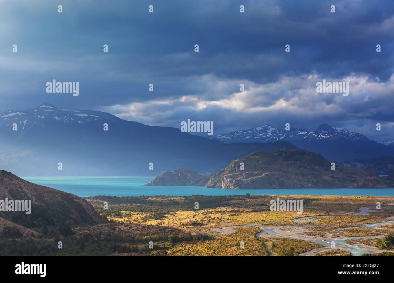 General Carrera Lake, Carretera Austral, Patagonia - Chile. Beautiful ...