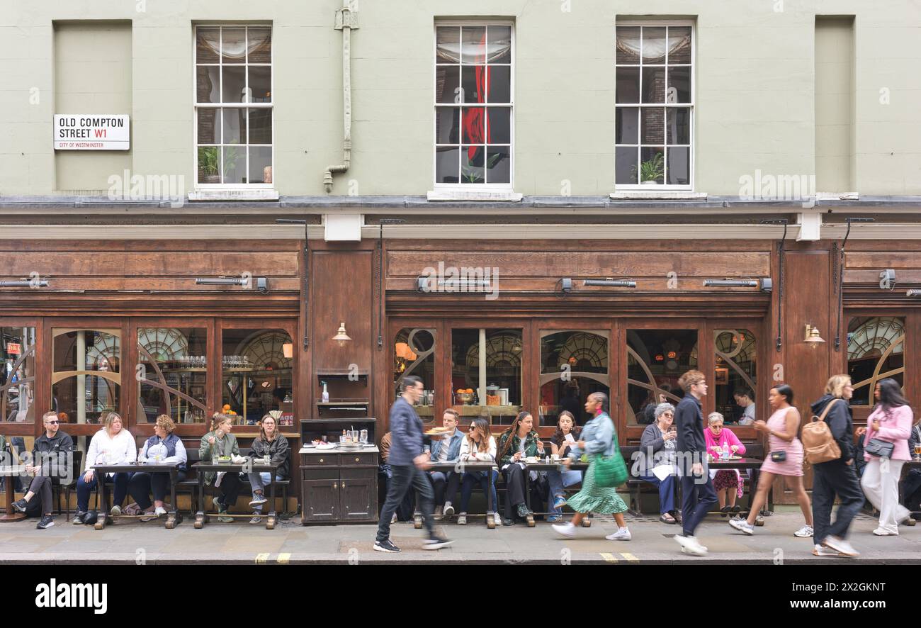 Old compton street london hi-res stock photography and images - Alamy