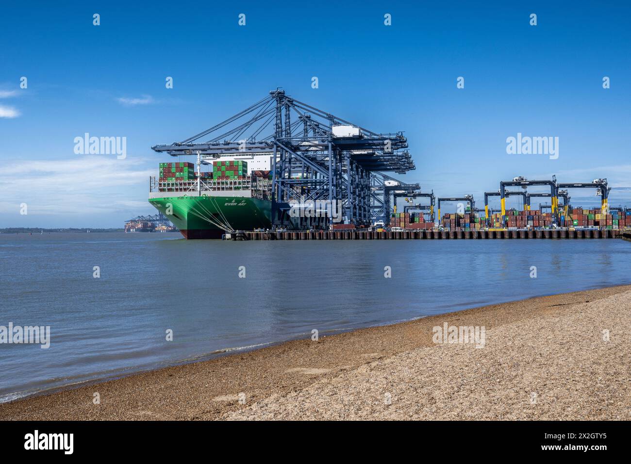 Shipping containers stacked on boat hi-res stock photography and images ...
