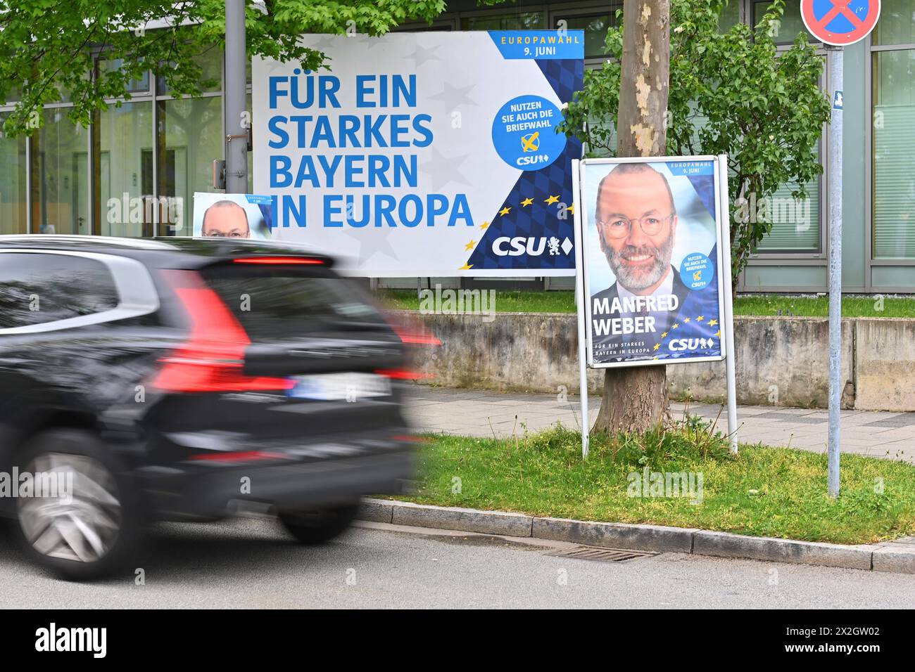 Manfred WEBER Spitzenkandidat der EVP auf Wahlplakaten der CSU in ...