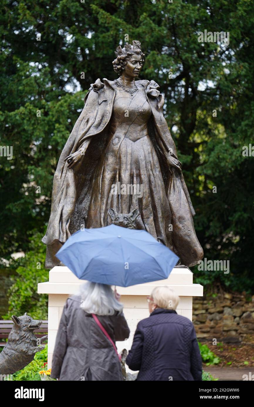 A statue of the late Queen Elizabeth II, the first to be commissioned ...