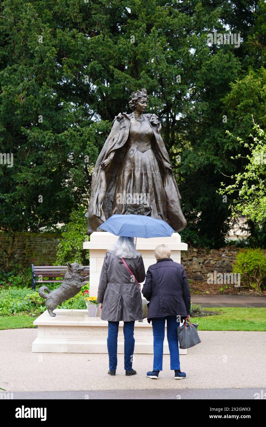 A statue of the late Queen Elizabeth II, the first to be commissioned ...