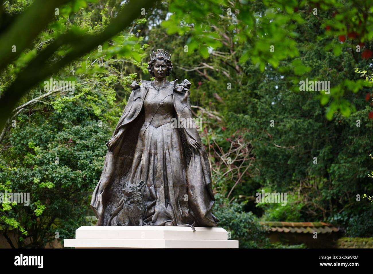 A statue of the late Queen Elizabeth II, the first to be commissioned ...