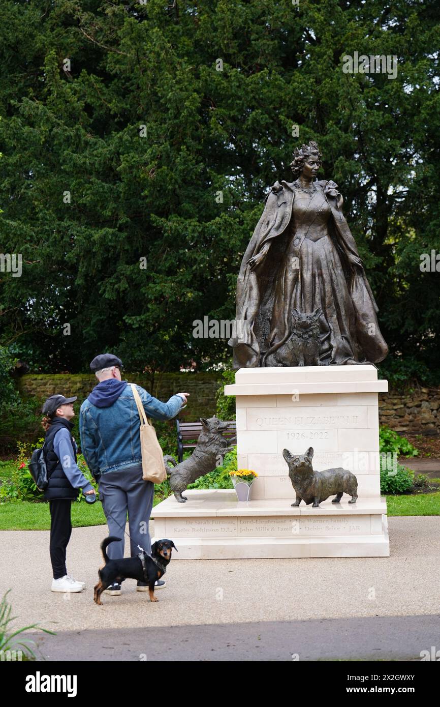 A statue of the late Queen Elizabeth II, the first to be commissioned ...