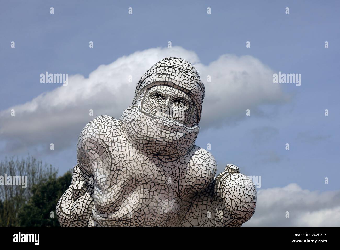 Captain Scott expedition to the Antarctic memorial artwork at Cardiff ...
