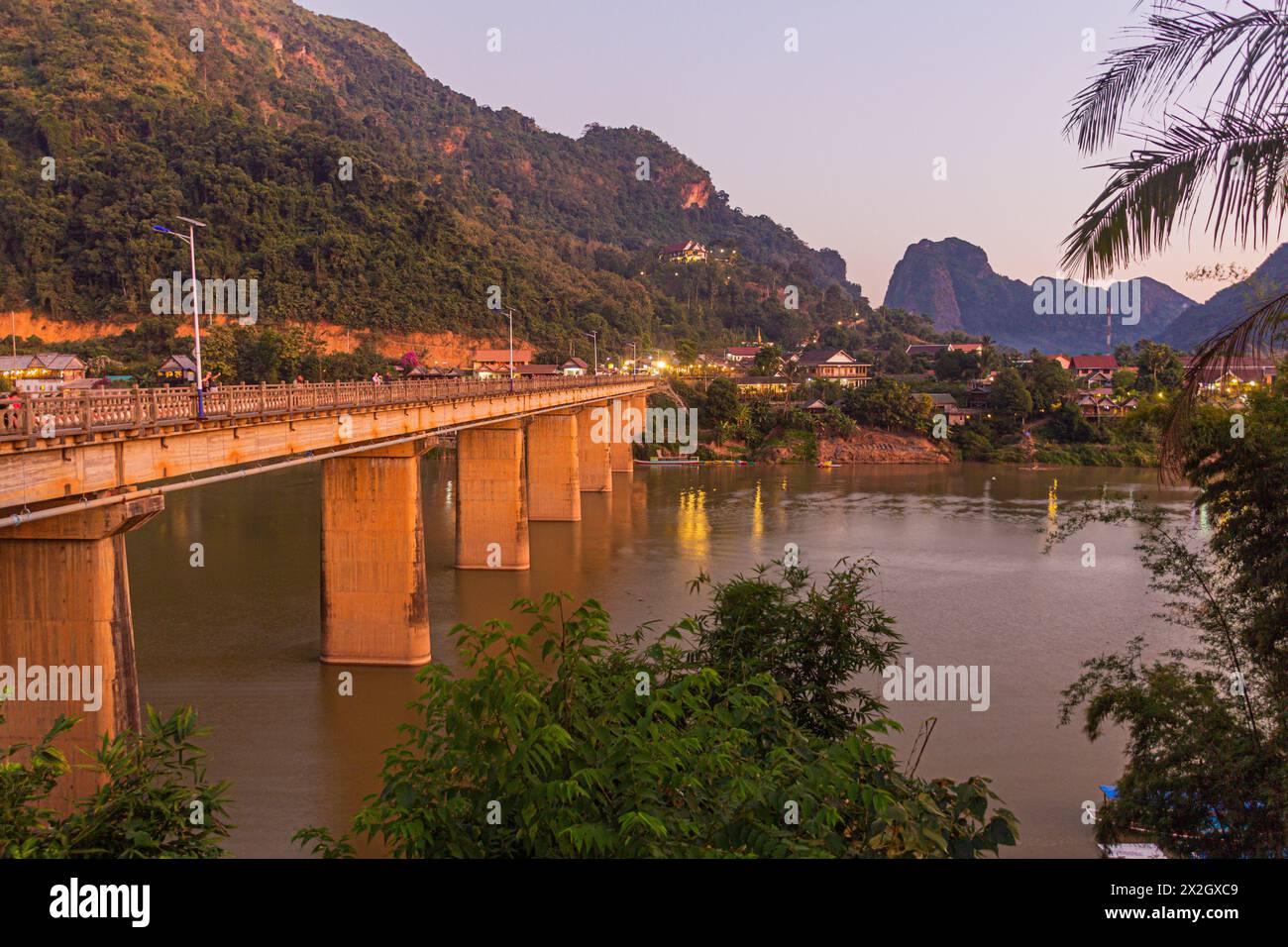 Bridge across Nam Ou river in Nong Khiaw, Laos Stock Photo - Alamy
