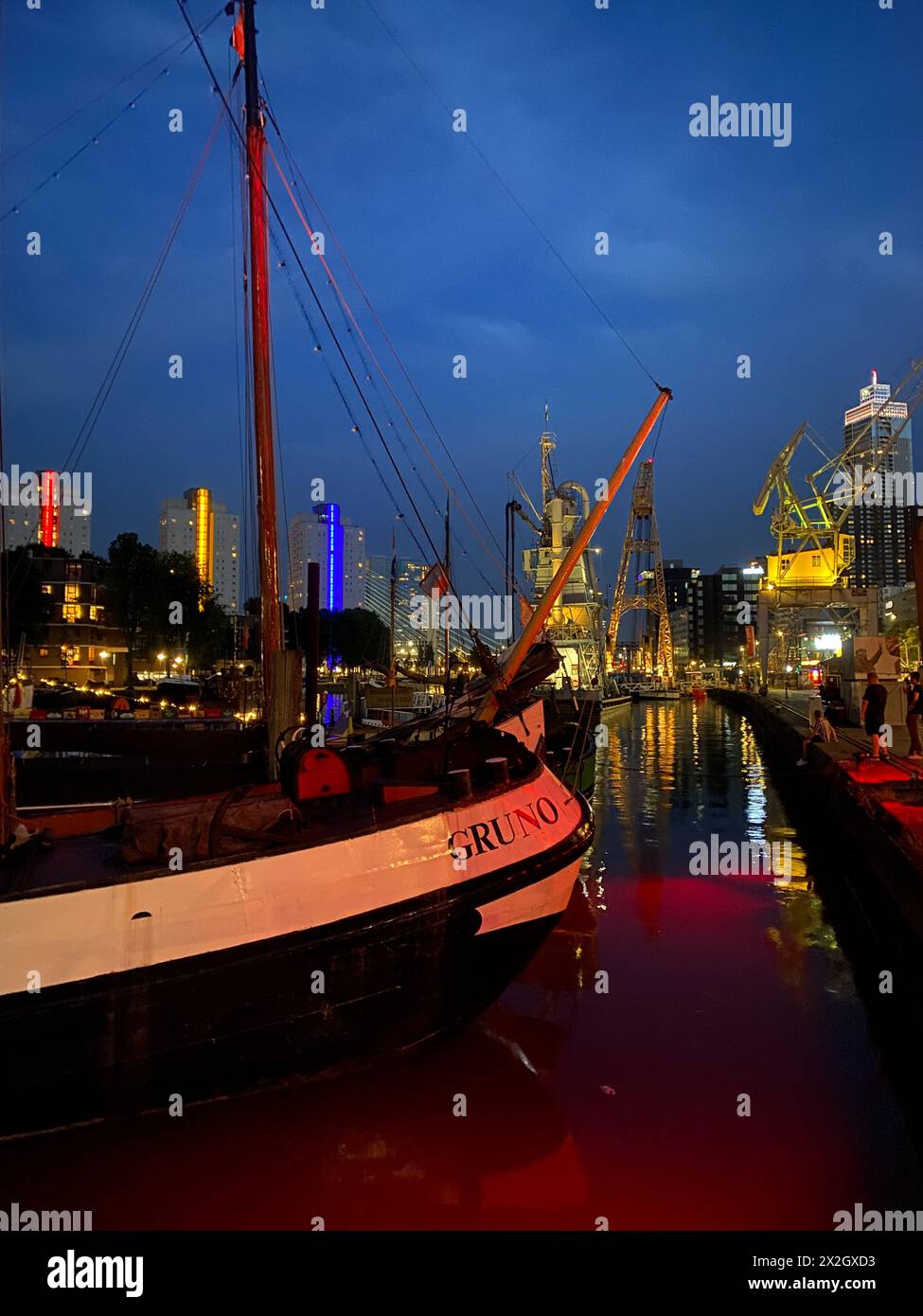 Night haul hi-res stock photography and images - Alamy